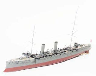 Resin & Metal Kit Japanese Cruiser Chitose | HLJ.com