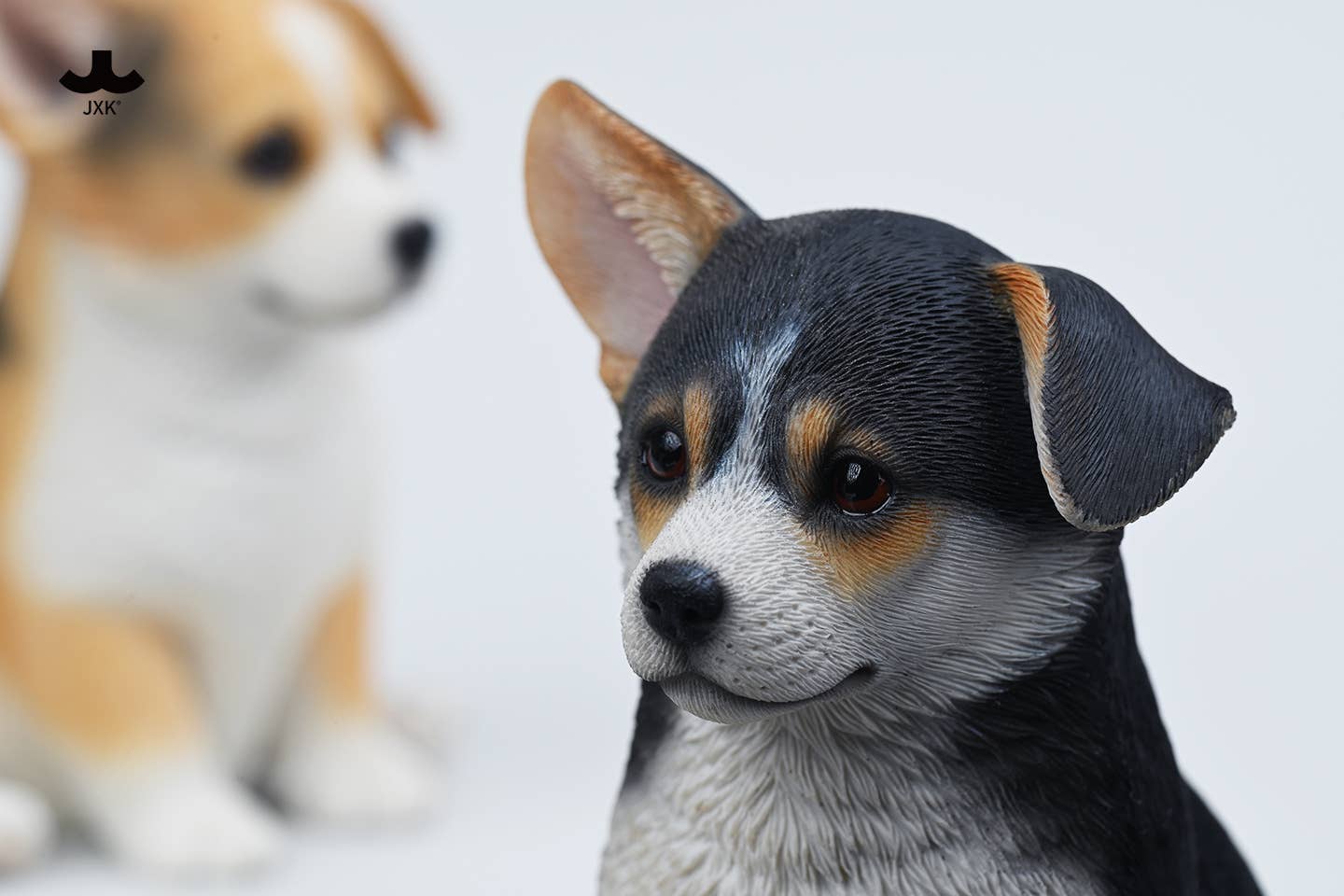 Sitting Welsh Corgi B | HLJ.com