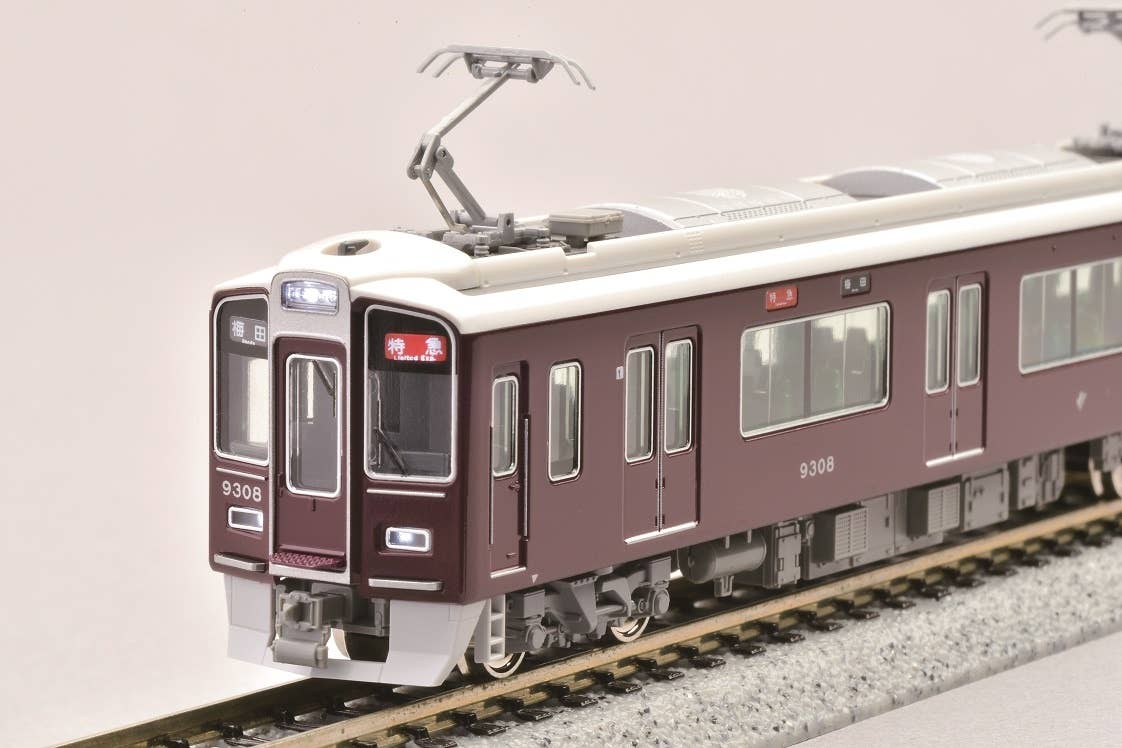 Hankyu 9300 Series Basic 4-Car Set | HLJ.com