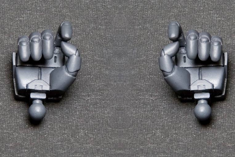 MB-32 Hands with Rounded Fingers A | HLJ.com