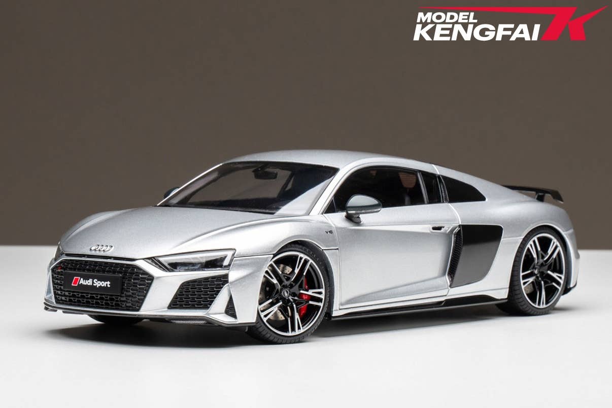 Audi R8 Silver
