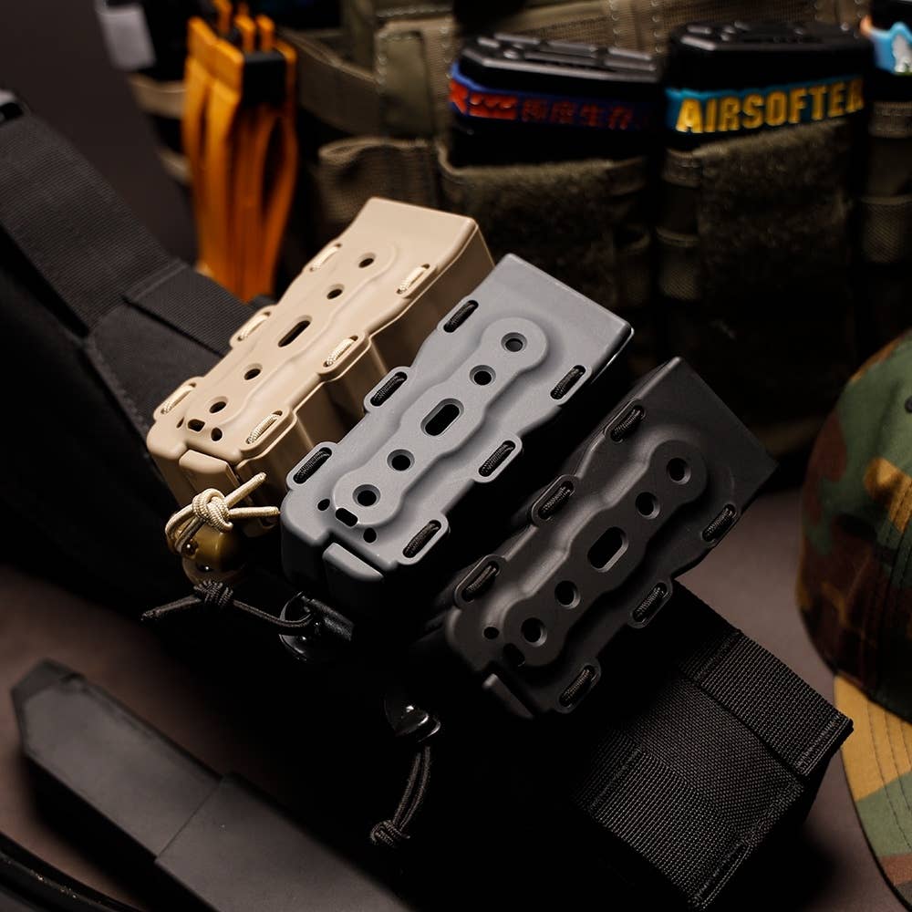 BITE-MG SMG Submachine Gun Quick Mag Holder 1pc WG | HLJ.com