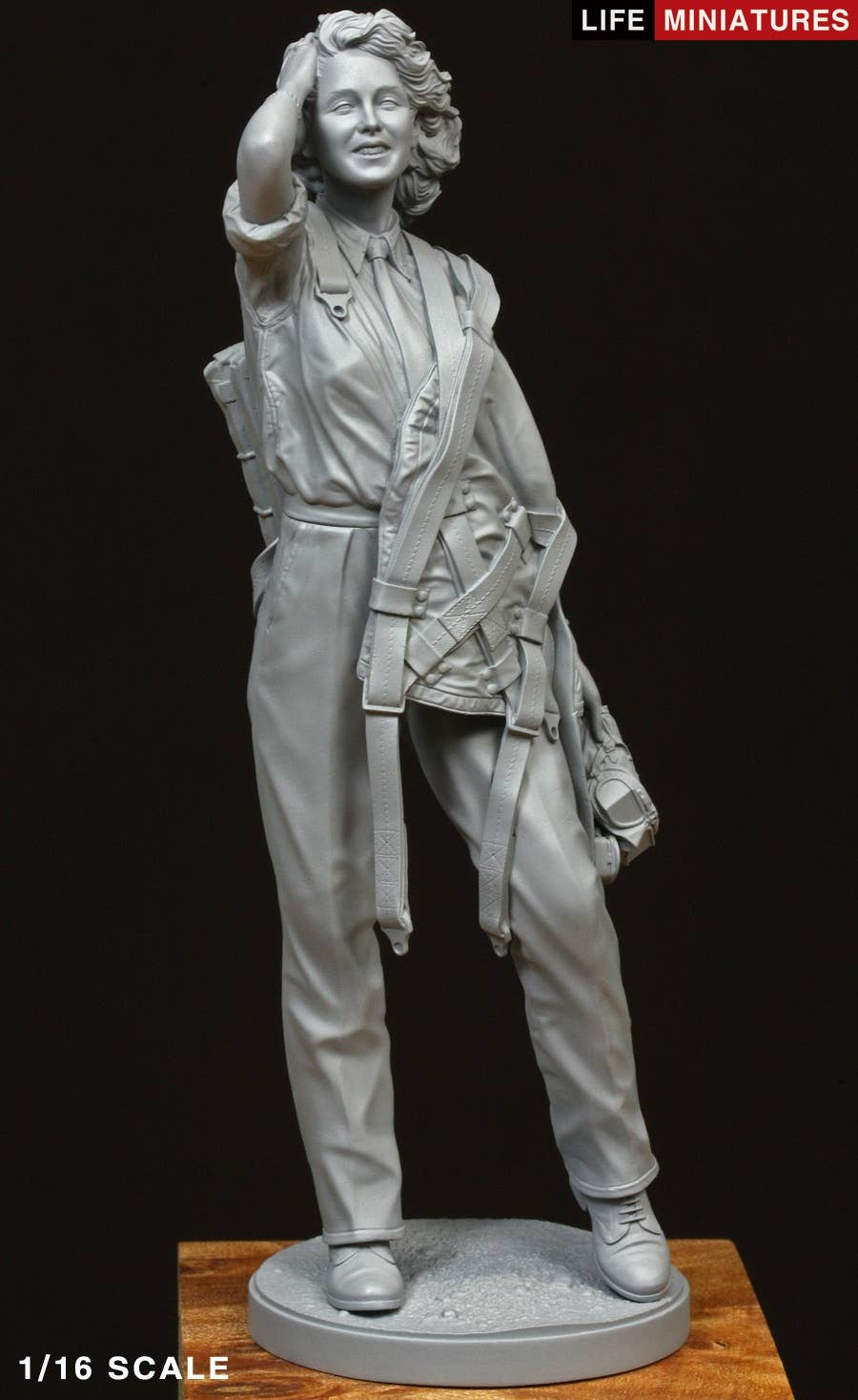 WWII Royal Air Force ATA Female Pilot Atta Girls | HLJ.com