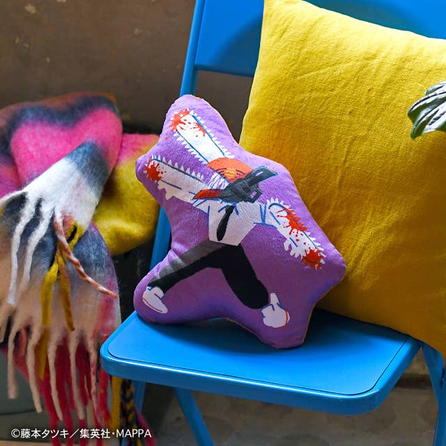 Chainsaw Man: Illustrator HER Collaboration Die-cut Cushion (Chainsaw ...