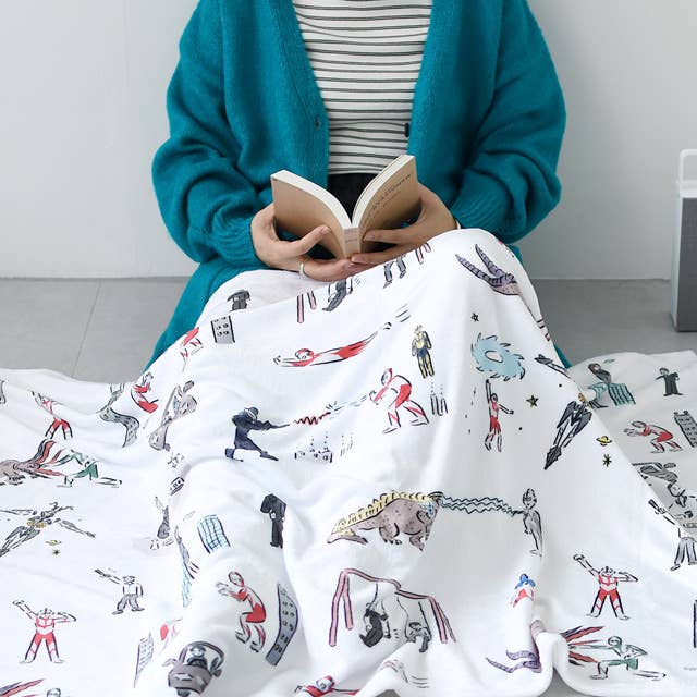 Shin Ultraman Inori Kito Collaboration Big Blanket | HLJ.com