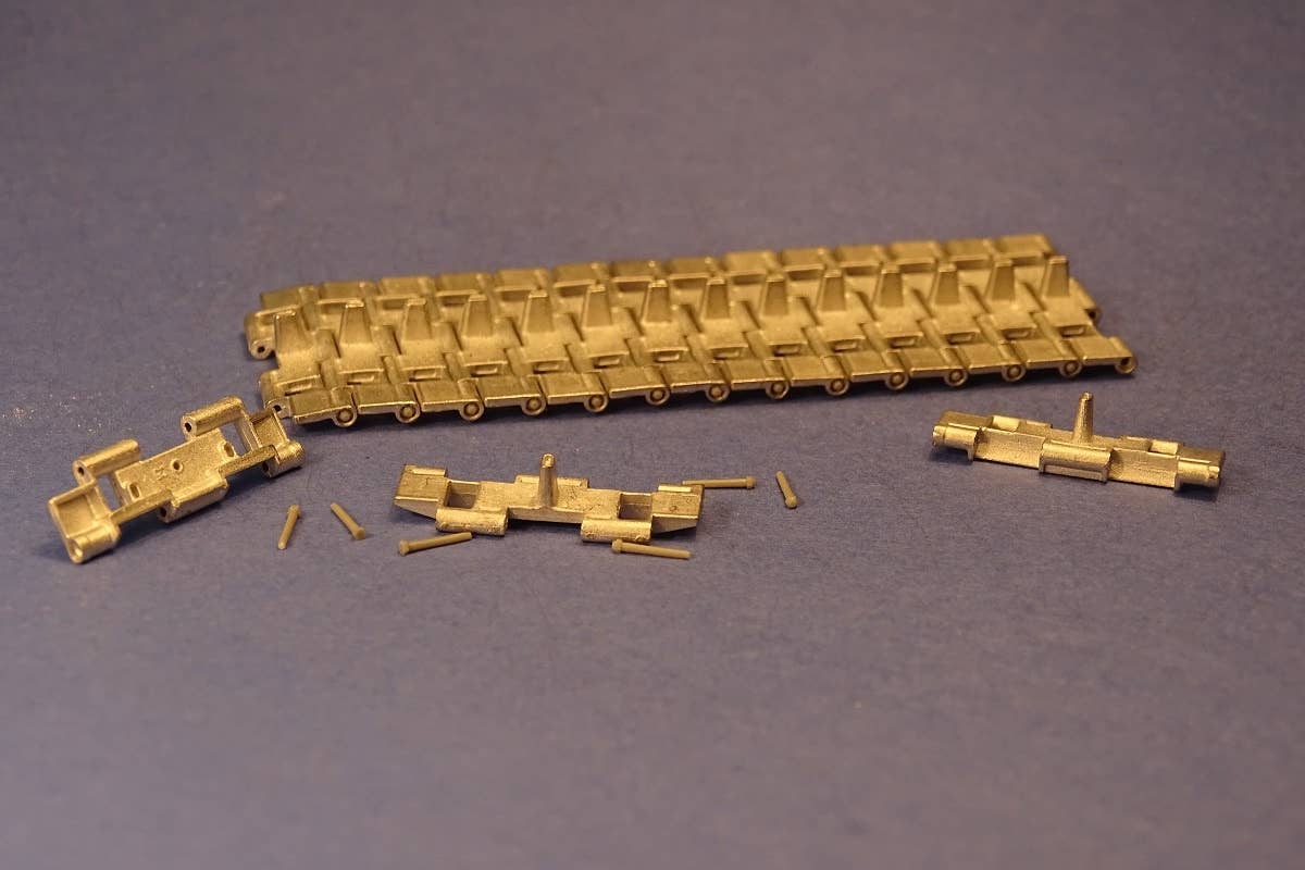 Metal Tracks for JS-7 | HLJ.com