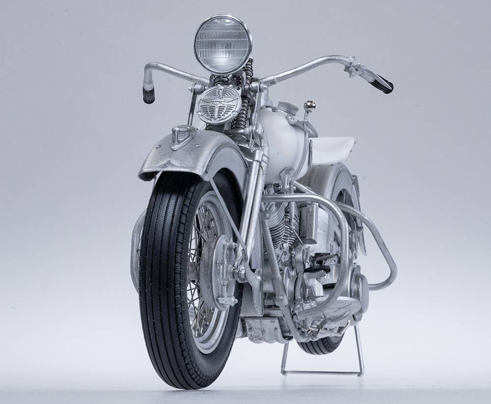 Knucklehead 1947 Ver.B | HLJ.com