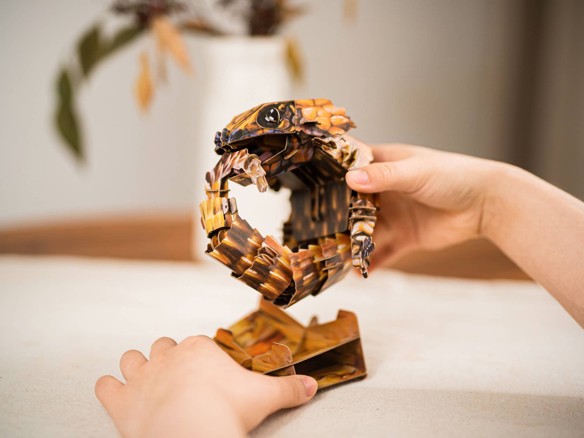 3D Kraft Paper Puzzle Armadillo Lizard | HLJ.com