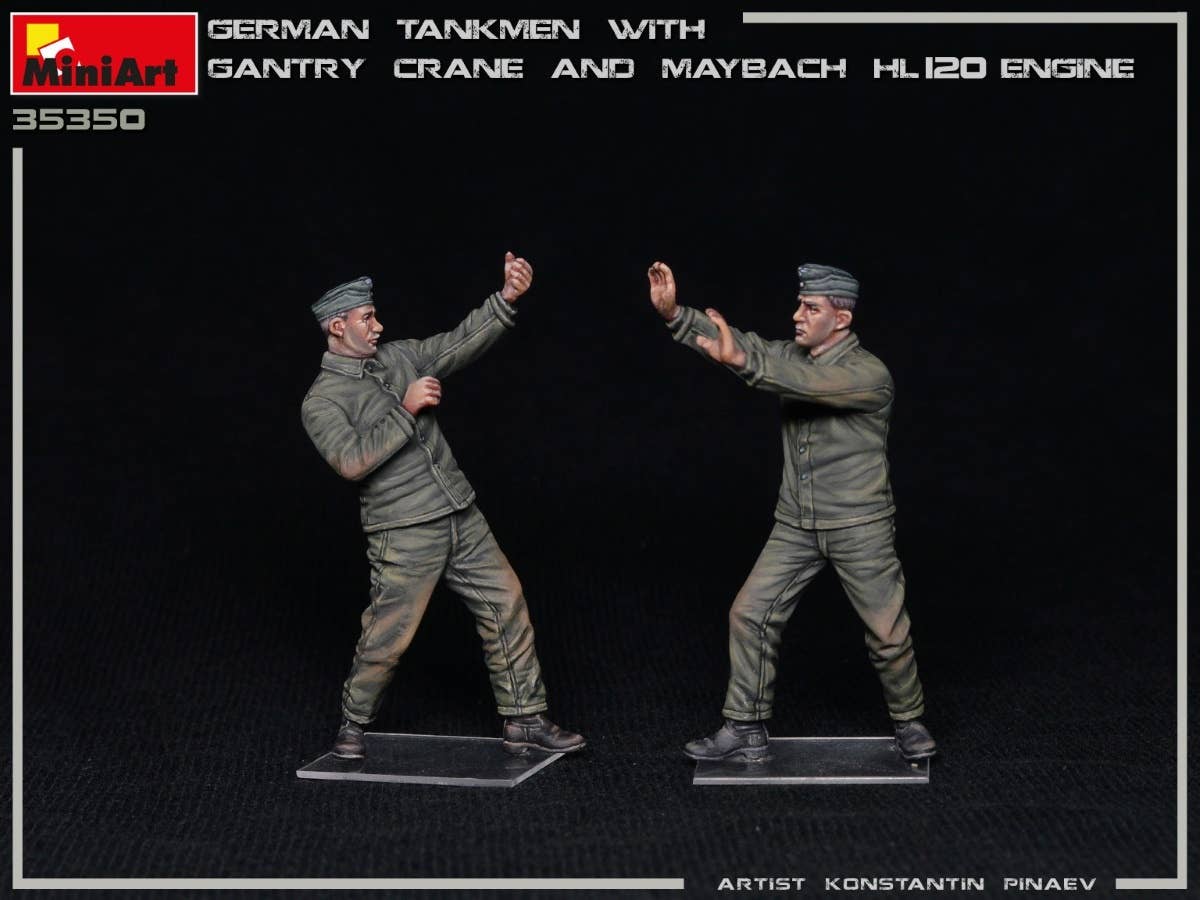 2 German Tank Soldiers (With Gantry Crane & Maybach HL120 Engine) | HLJ.com