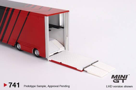 Mercedes-Benz Actors w/ Racing Transporter ADVAN (Right Handle) | HLJ.com