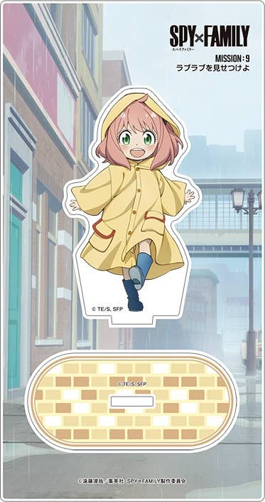 Spy x Family: Main Visual Acrylic Stand / Anya Show Off How in Love You ...