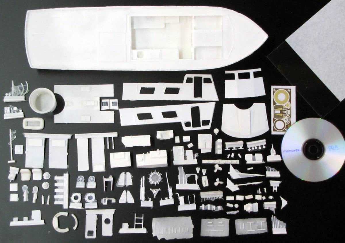 Swift Boat | HLJ.com