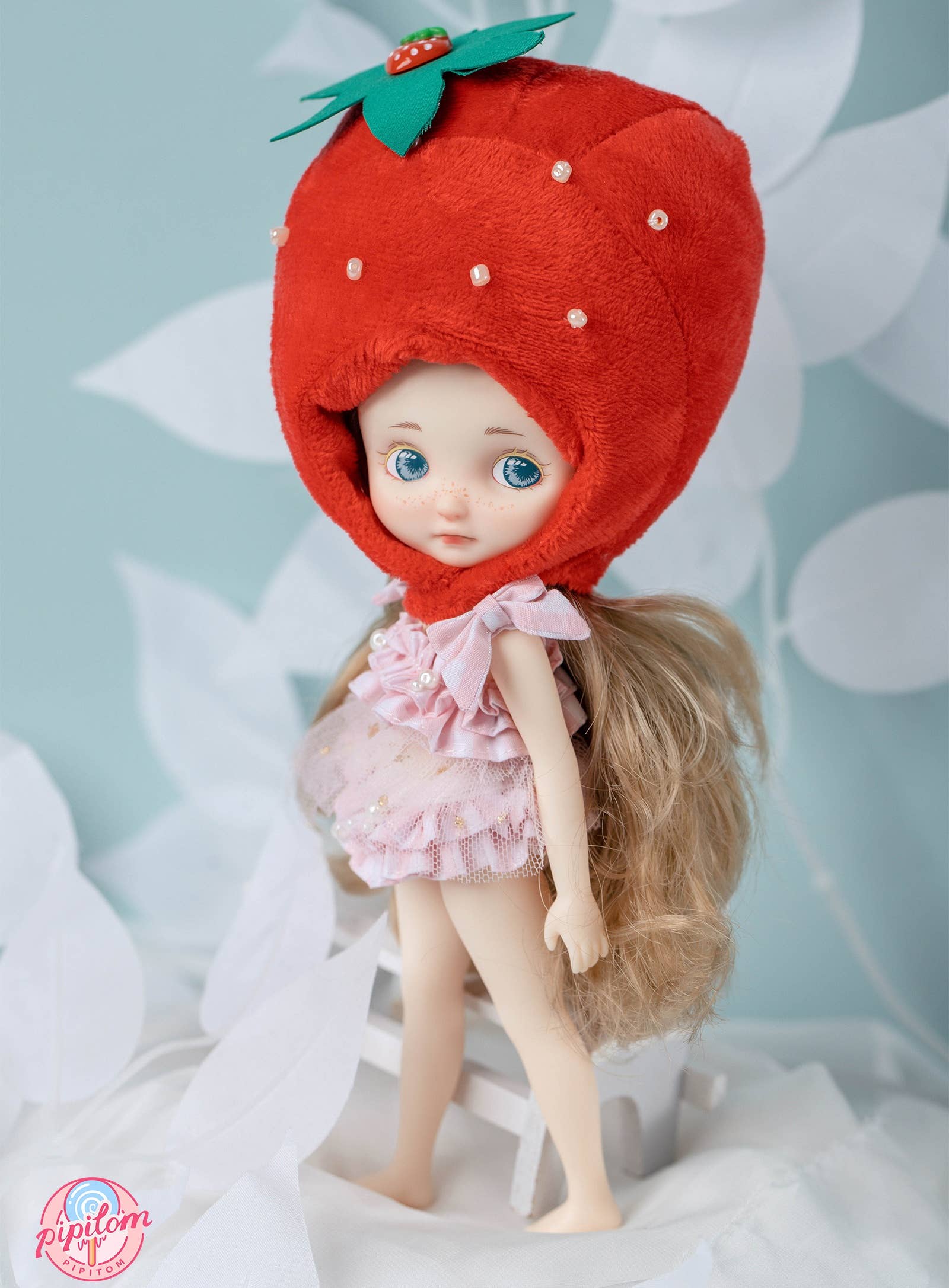 Bobee Strawberry Music Festival Limited Edition | HLJ.com