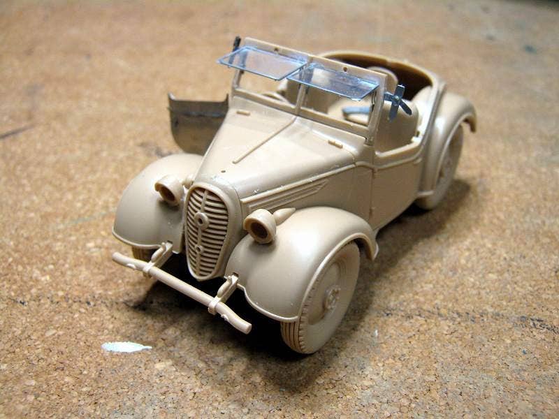 IJA Type 95 Reconnaissance Car Kurogane w/Photo-Etched Parts Limited ...