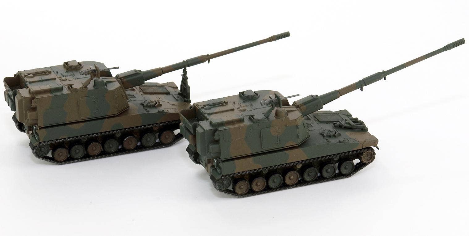 Ground Self-Defense Force 99 type Self-propelled 155mm Ryu Bullet Gun ...