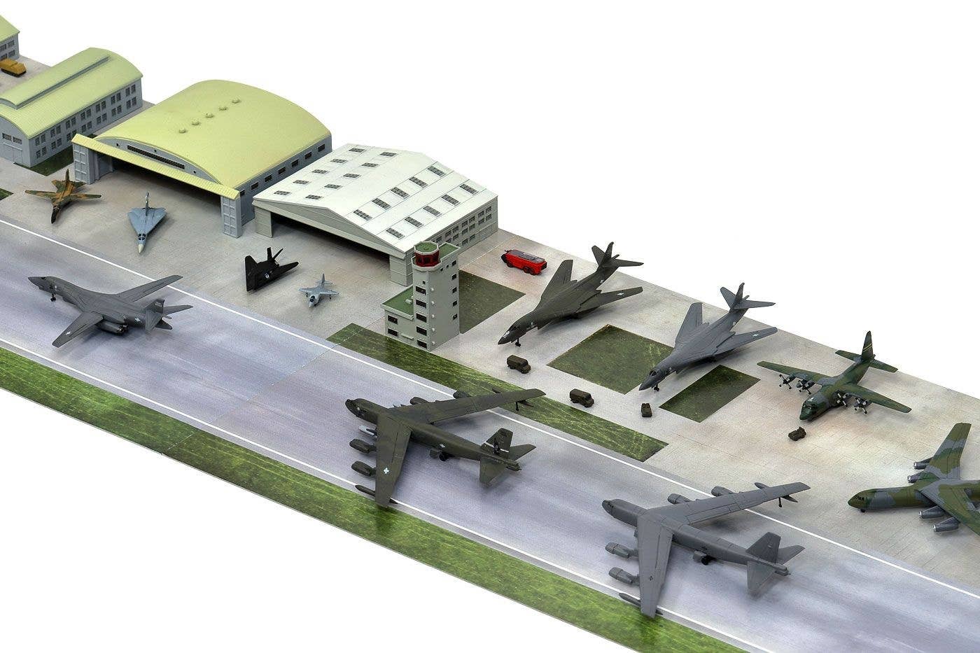 Working US Air Force Base 1 (1990s) | HLJ.com