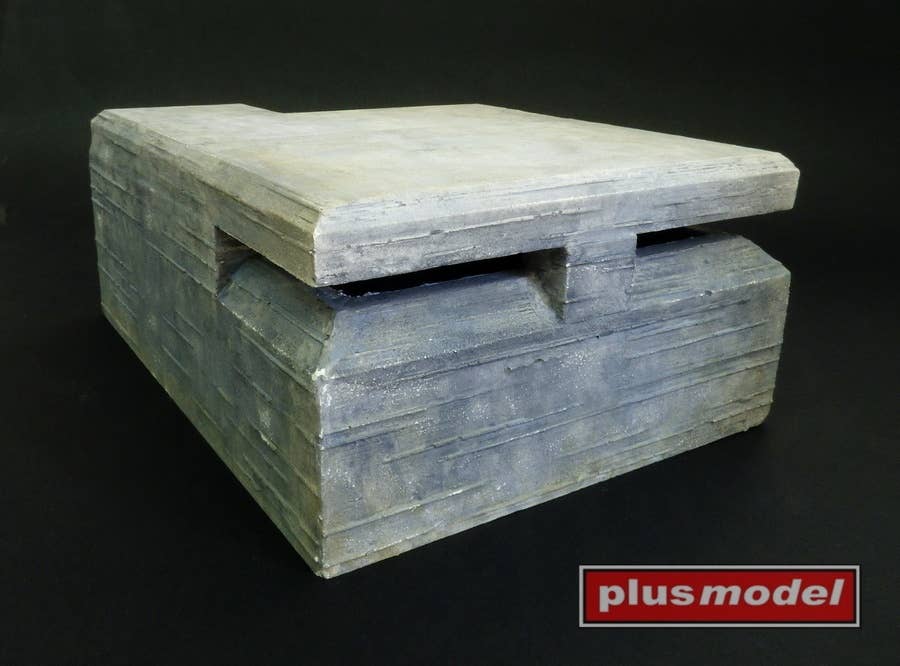 Surveillance (Made Of Ceramic Plaster) | HLJ.com