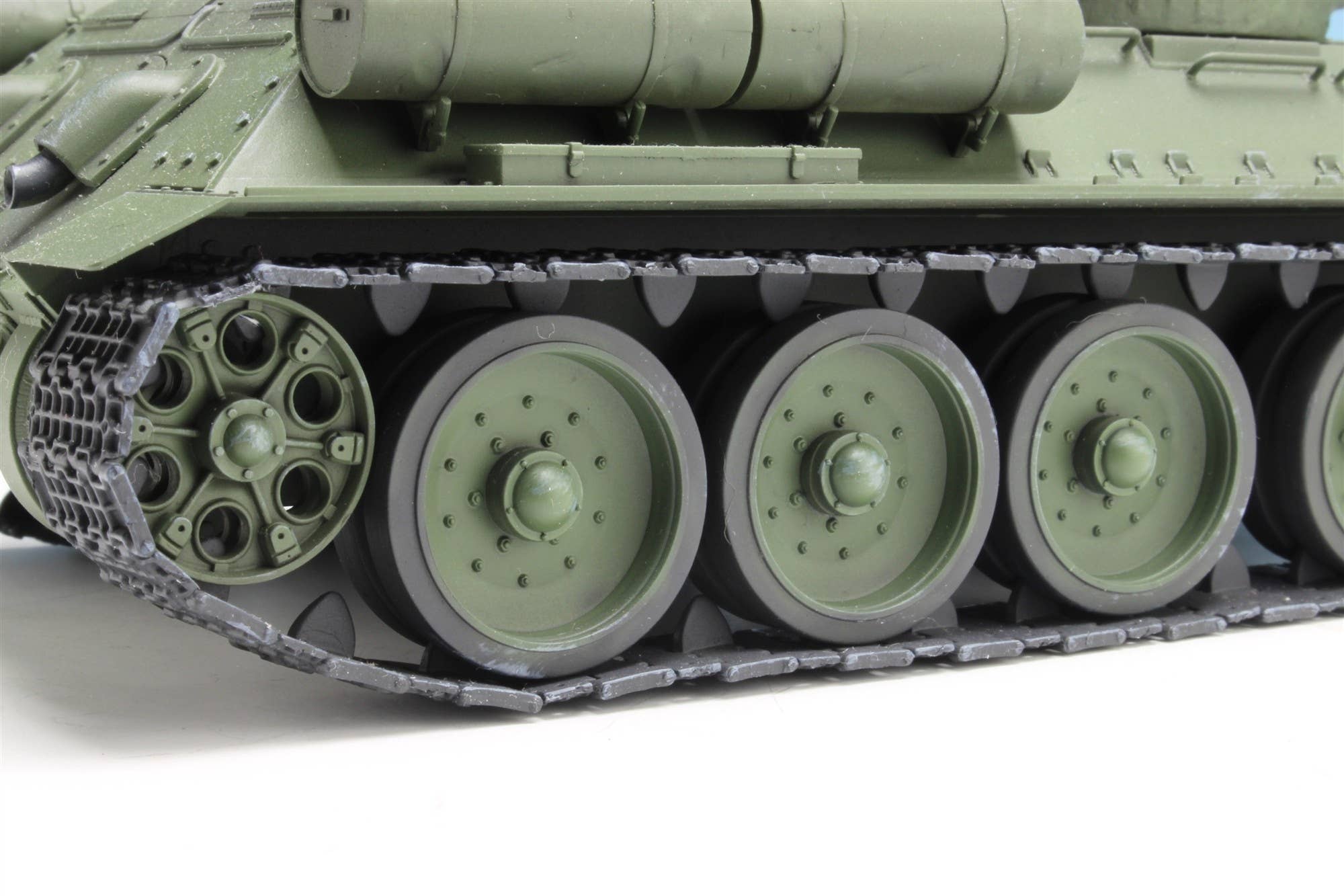 Girls und Panzer der Film: Medium Tank T-34/85 Pravda High School (with ...