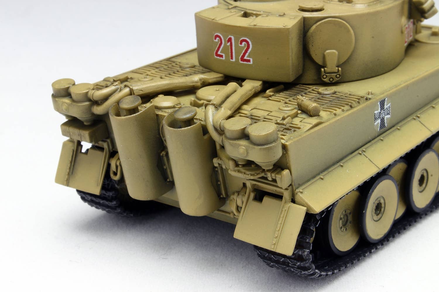 Girls und Panzer der Film: Tiger I Kuromorimine Girls High School | HLJ.com