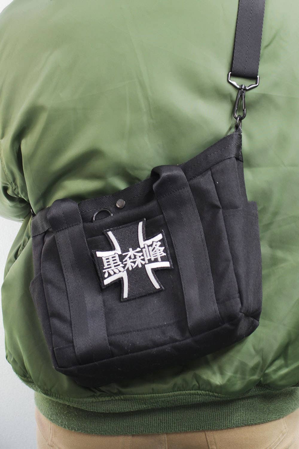 Girls und Panzer das Finale: Kuromorimine Girls High School School ...