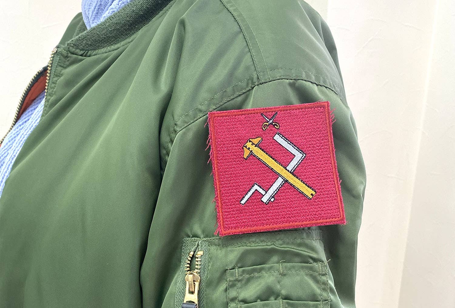 Girls und Panzer Final Chapter Pravda High School School Emblem ...