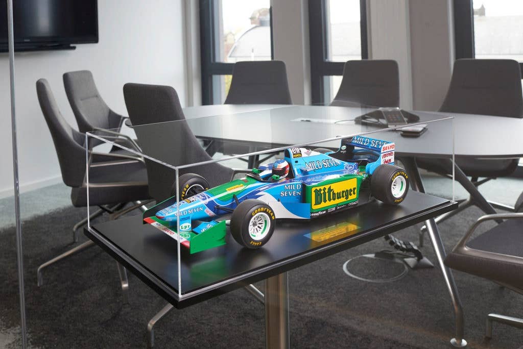 Scale Model Stand | HLJ.com