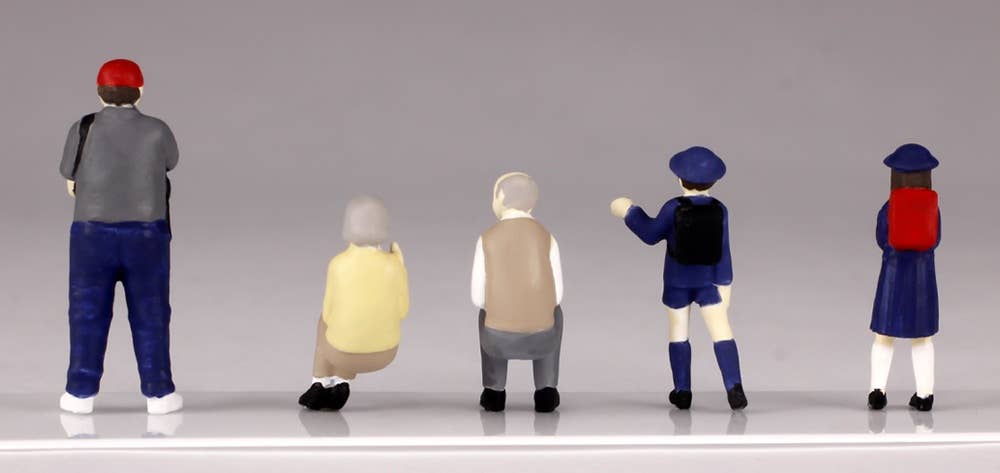 Super Mini Figure 6 That Day, Bus Stop Set | HLJ.com