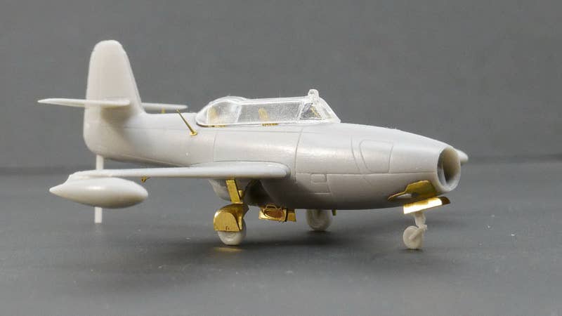 Yak-23/23UTI | HLJ.com