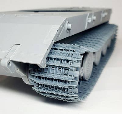 Tracks & Sprockets for German E-100 | HLJ.com