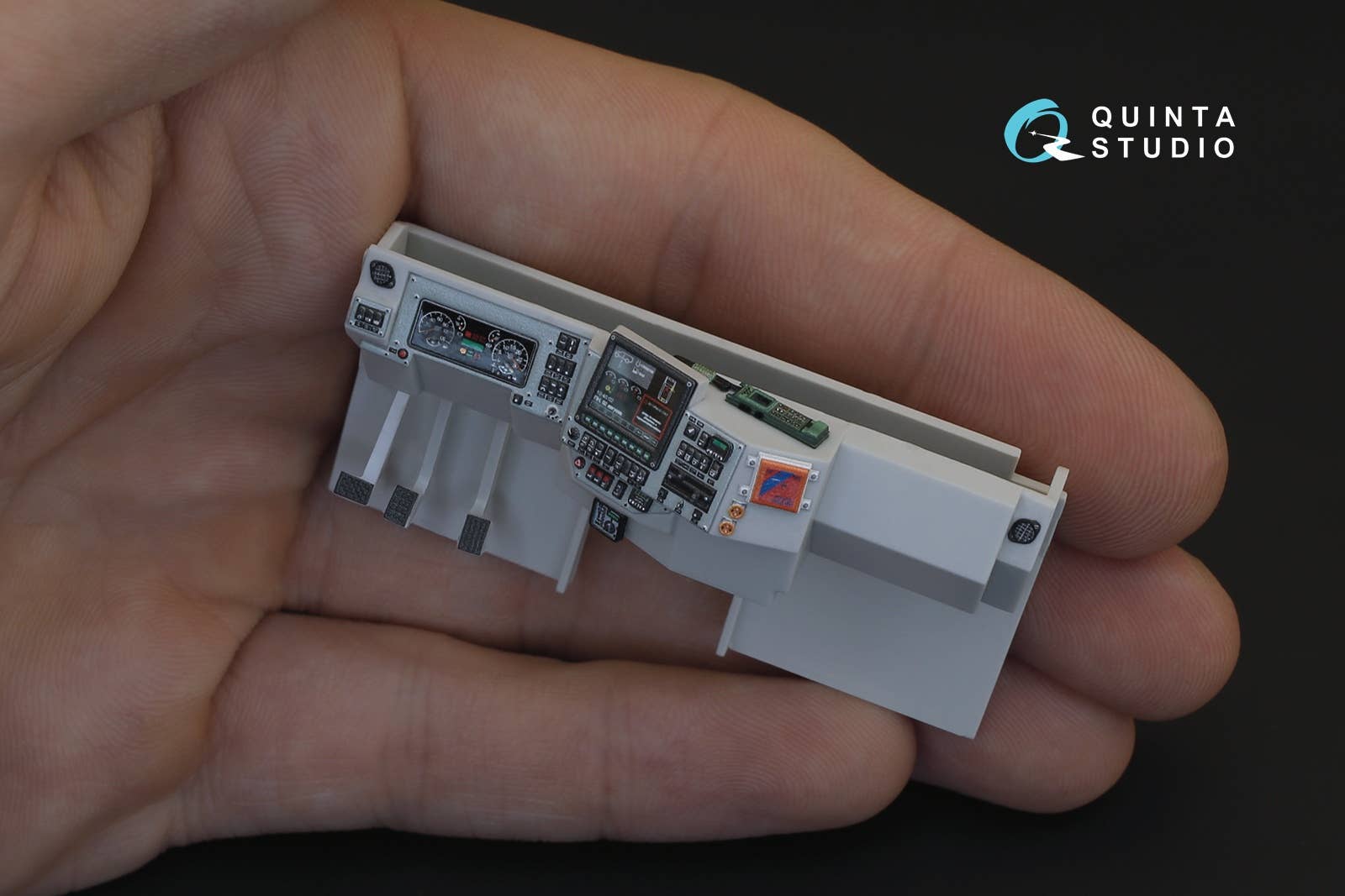 K-4386 Typhoon VDV 3D-Printed & Colored for MENG kit | HLJ.com