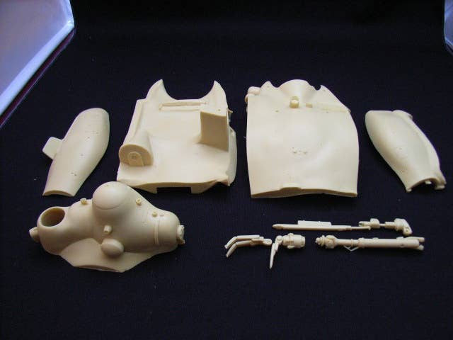 Koenigs-Kurete For The lunar (Full Resin Kit) | HLJ.com