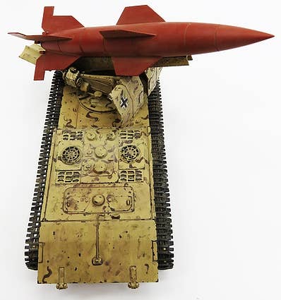 German E-100 Waffentraeger mit V4 Boden-Boden-Rakete (LP FIST of War ...