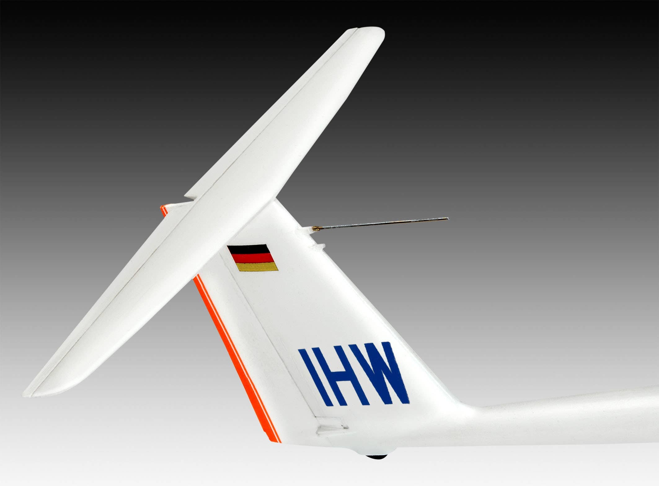 Glider Duo Discus & Engine | HLJ.com