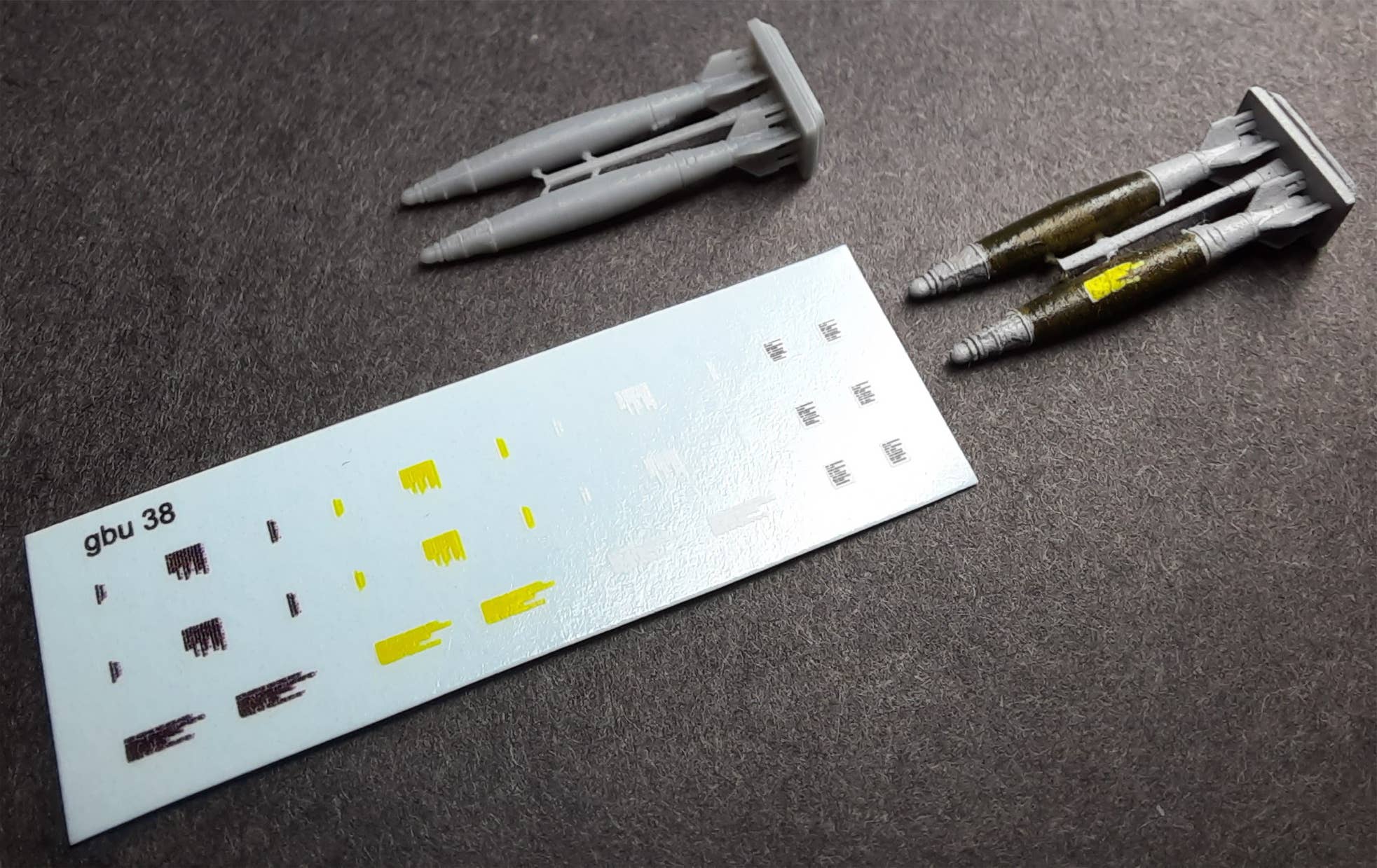 GBU-38 (4 pcs) | HLJ.com