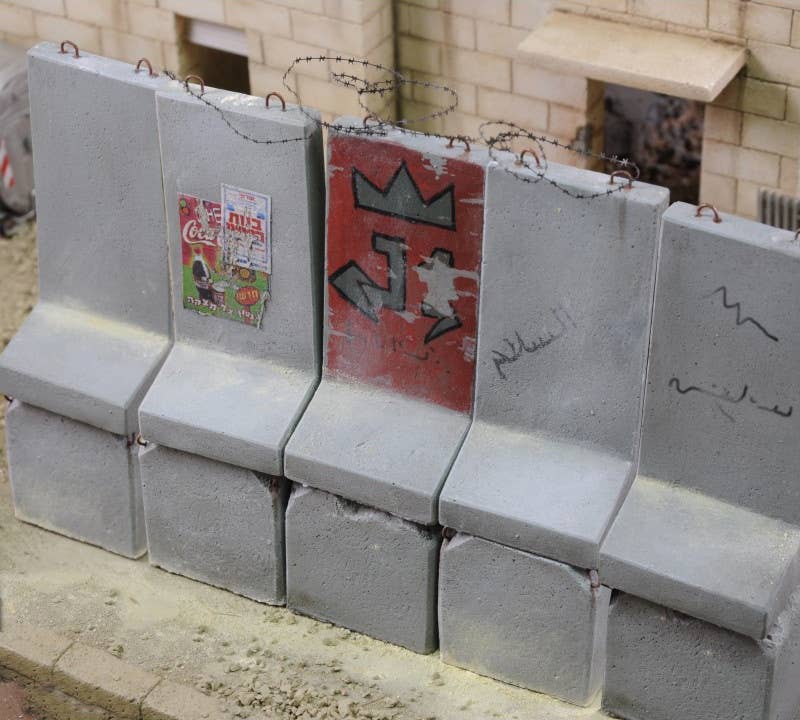 Concrete separation wall elements | HLJ.com