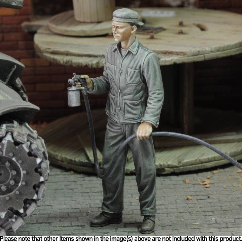 U.S. Army Vehicle Maintenance Soldier Spray-Painted Mechanic | HLJ.com