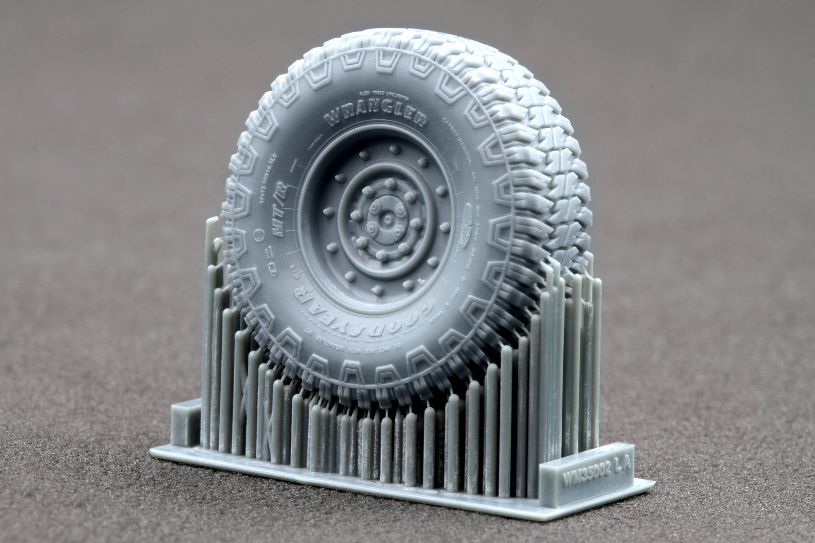 HMMWV MT/R 12-bolt Ordinary wheel set | HLJ.com