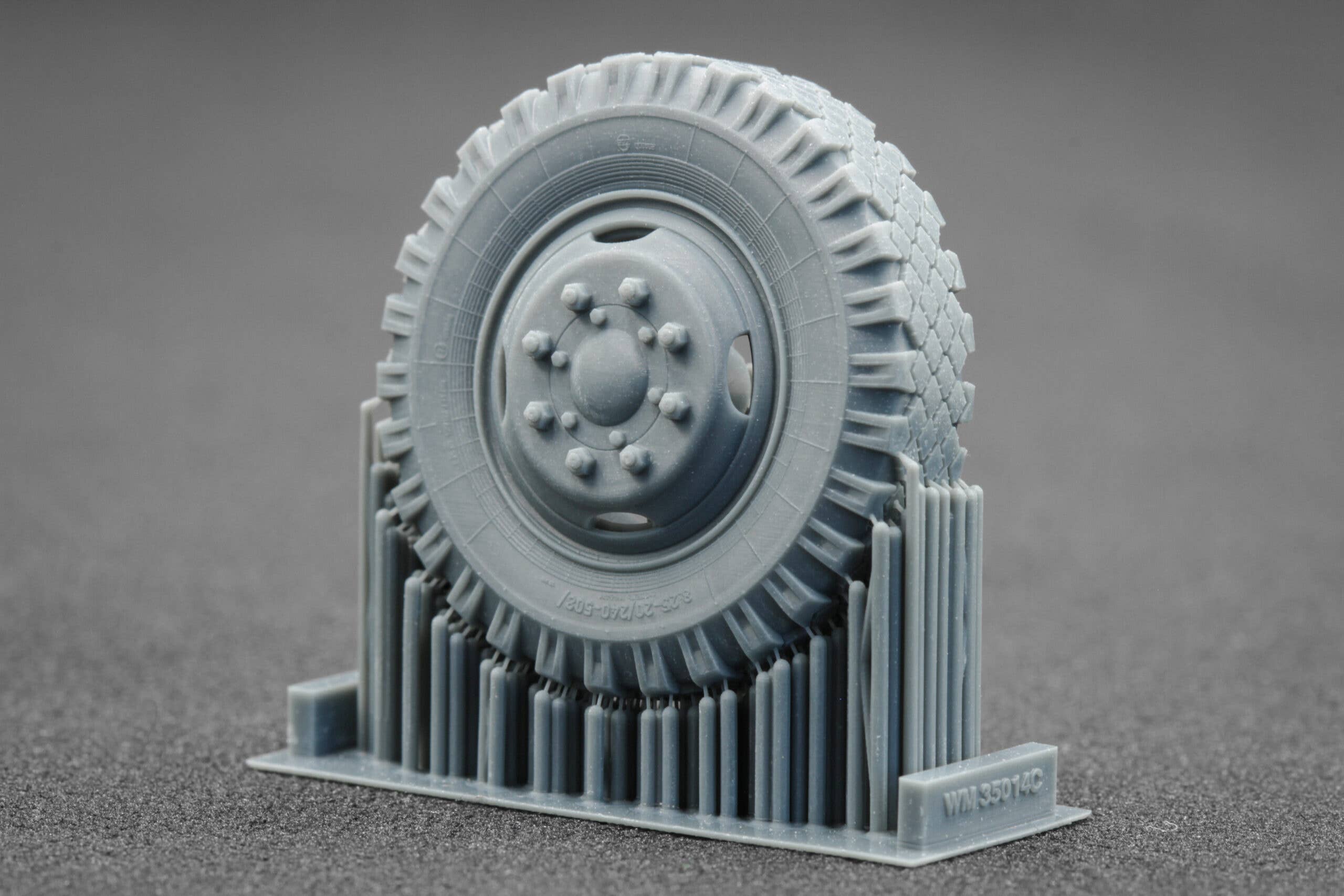 D-30 Ordinary and sagged wheel set | HLJ.com