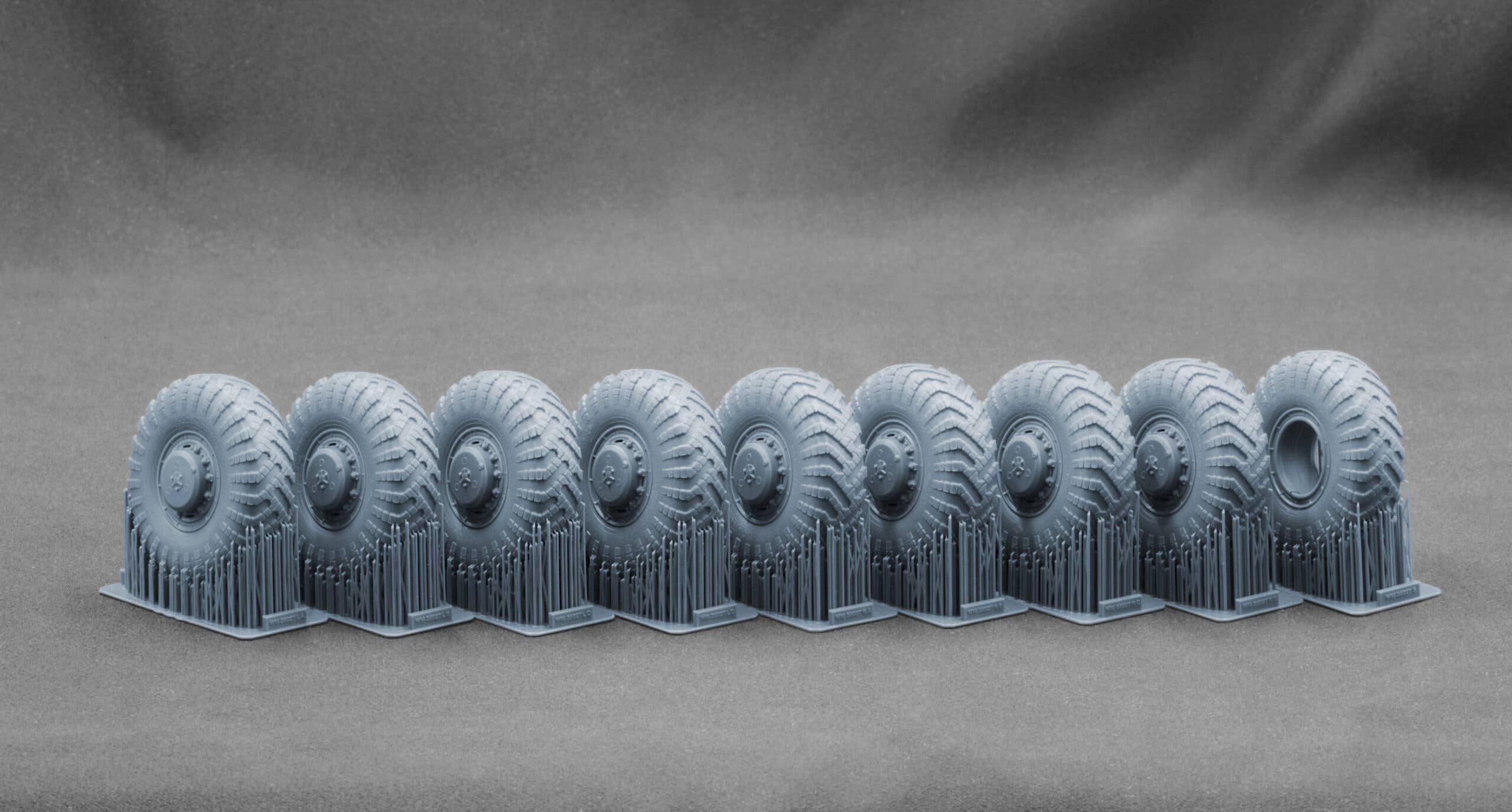 MAZ 537 I-170 Ordinary wheel set | HLJ.com