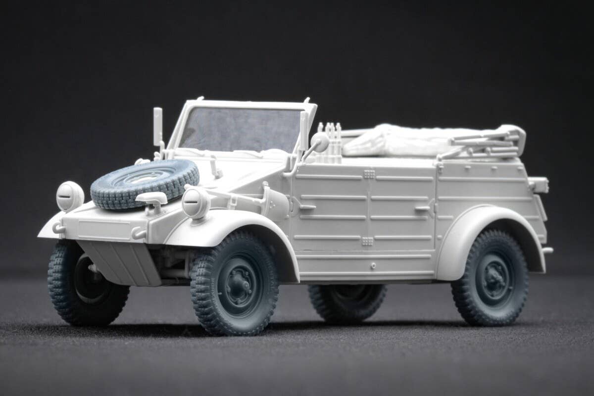 Kubelwagen type 82 Sagged wheel set | HLJ.com