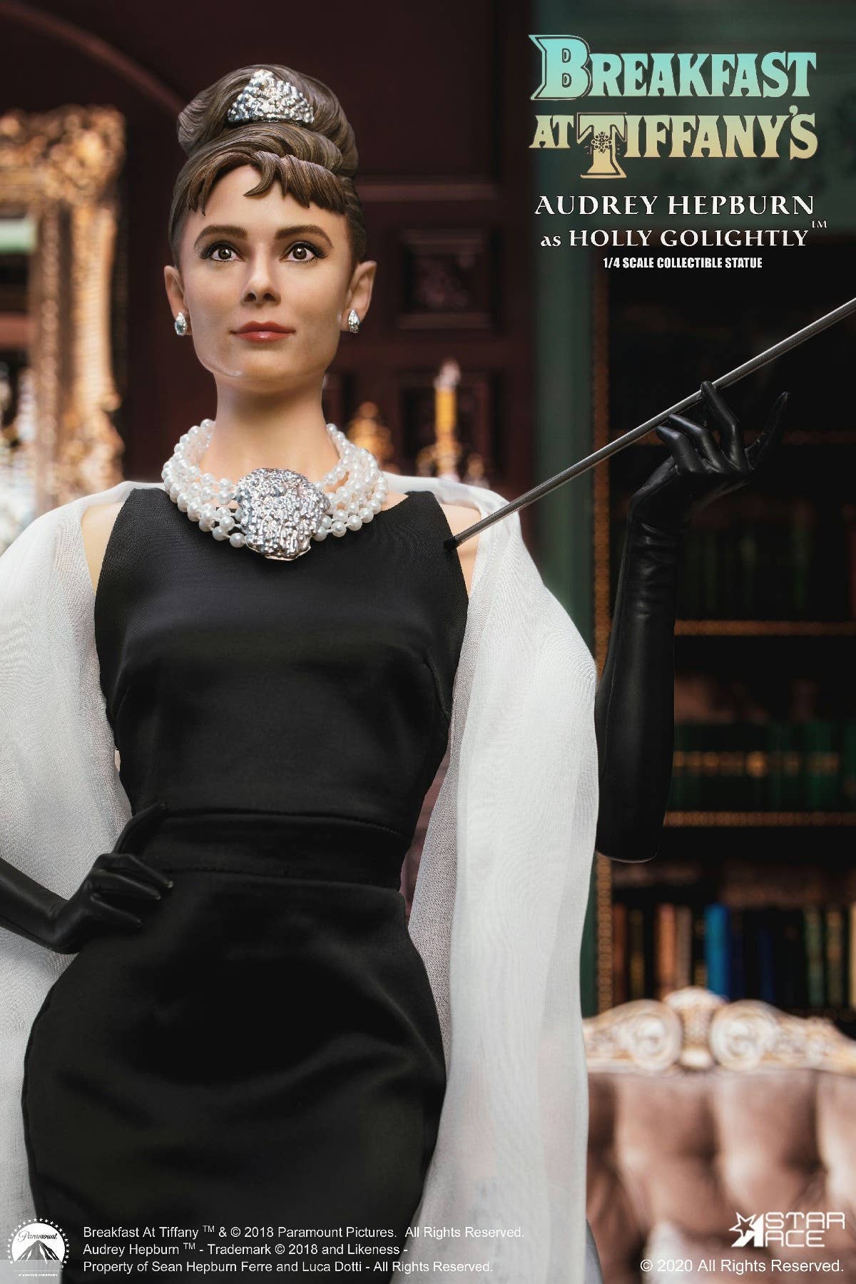 Audrey Hepburn Statue | HLJ.com