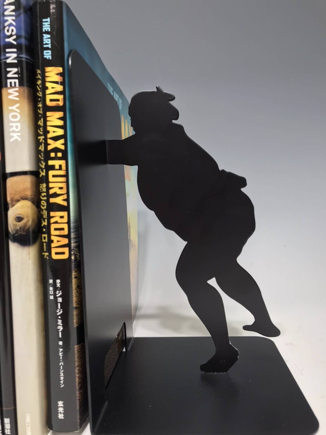(Sumo) Silhouette Bookend: Spiderwebs | HLJ.com