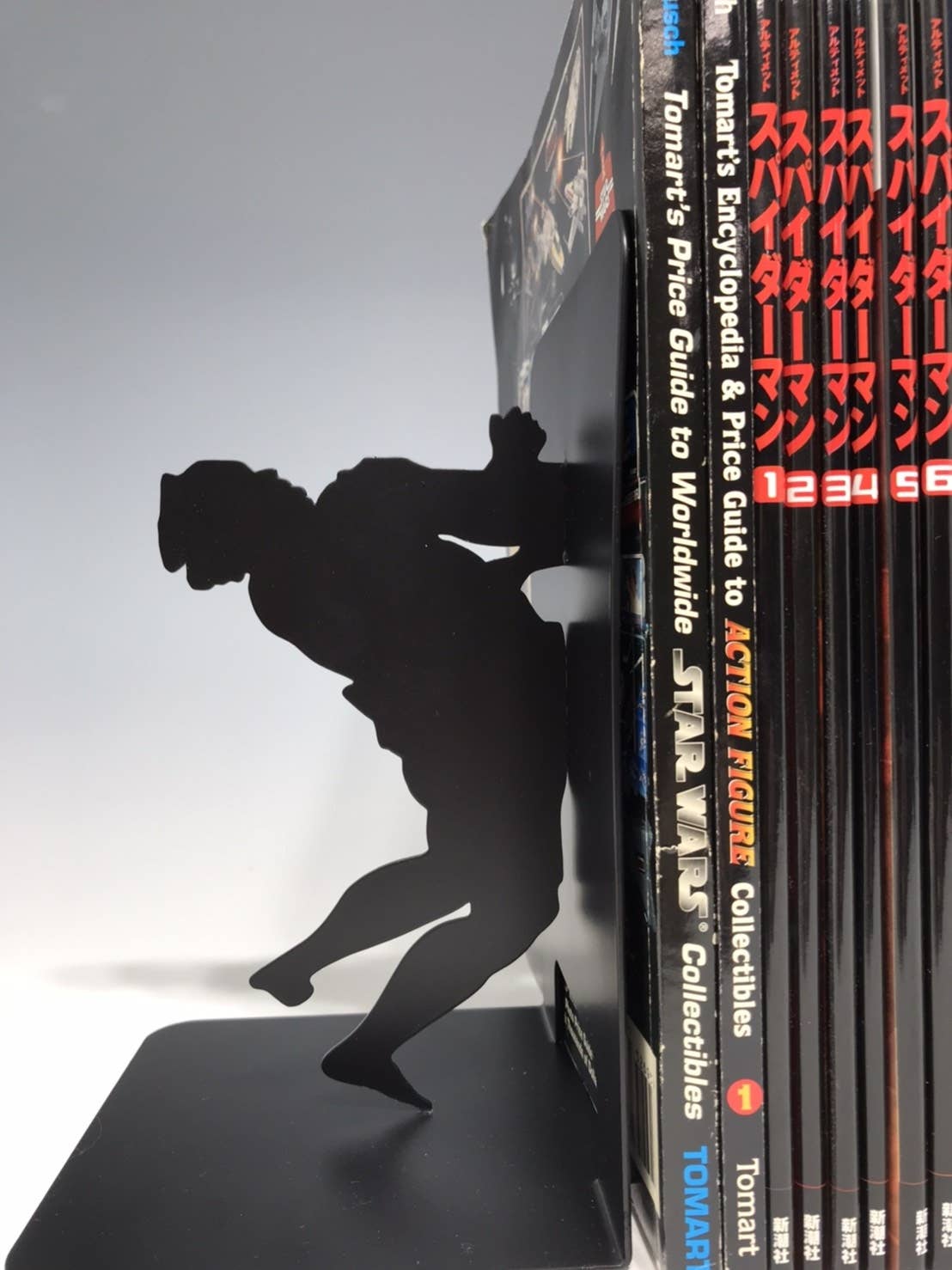 (Sumo) Silhouette Bookend: Spiderwebs | HLJ.com
