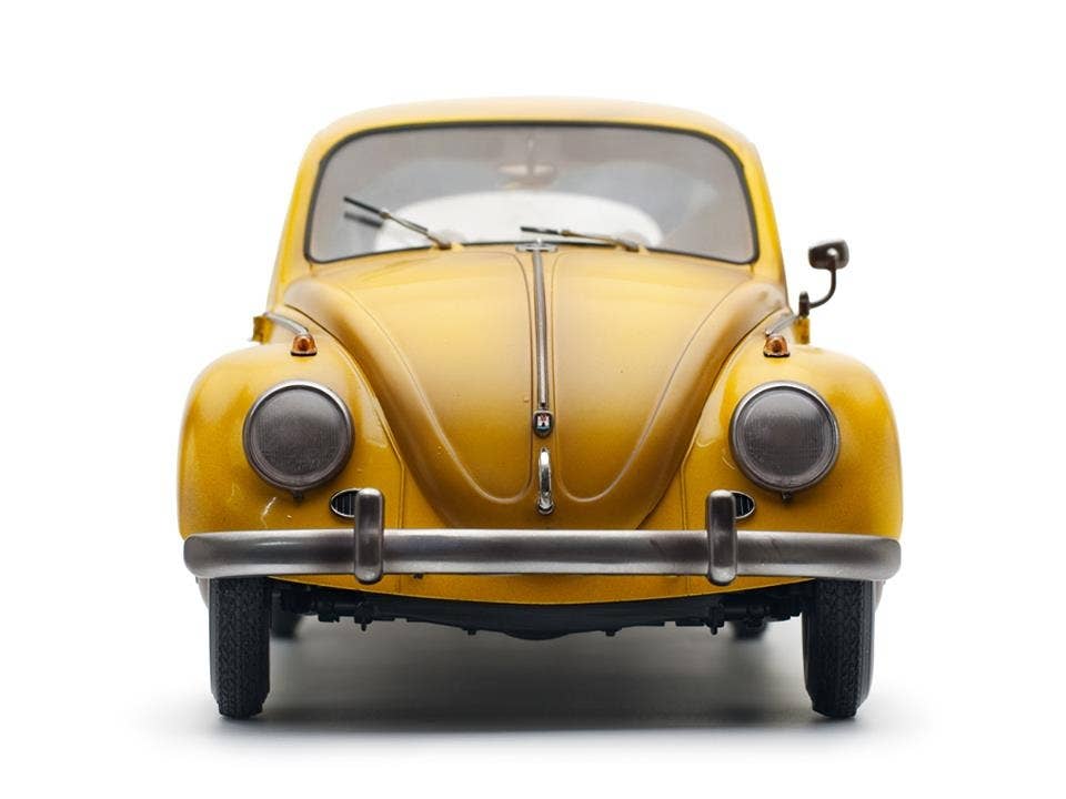 Volkswagen Beetle Saloon 1961 Bee Yellow (Old Effect) | HLJ.com