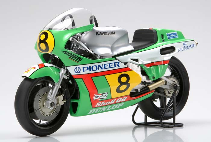 Kawasaki KR500 1982 Completed | HLJ.com