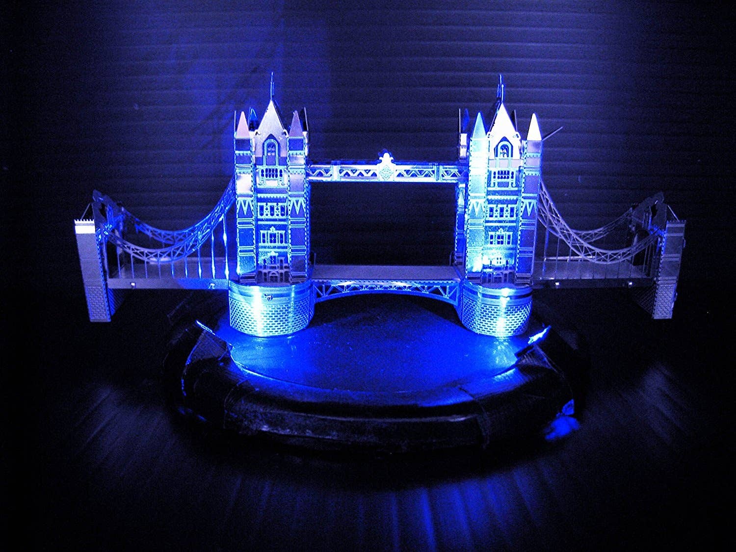 LED Light Up Stage | HLJ.com