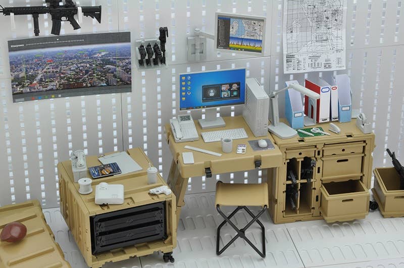 Little Armory: [LD040] Desk Work Tool A | HLJ.com