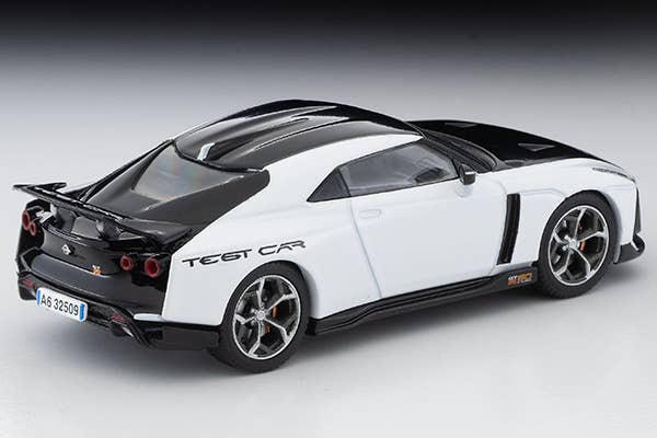 LV-N Nissan GT-R50 by Italdesign Test Car (White) | HLJ.com