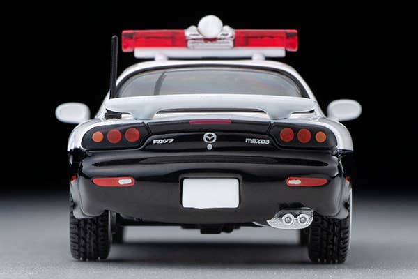 Diorama Collection 64 # Car Snap 16b Police 2 | HLJ.com