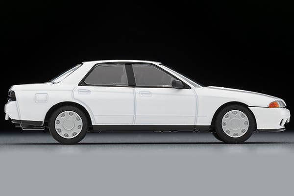 LV-N194d Nissan Skyline 4-door Sports Sedan GXi Type X (White) 1992 ...